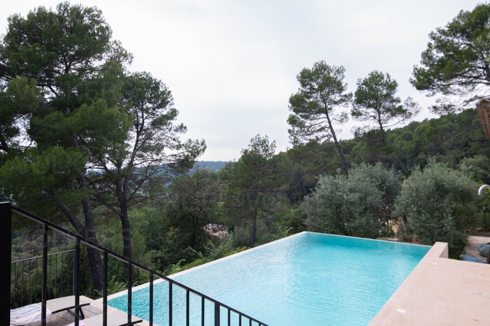 Modern Bastide On The Heights Of In Lorgues, Provence Alpes Côte D'azur ...