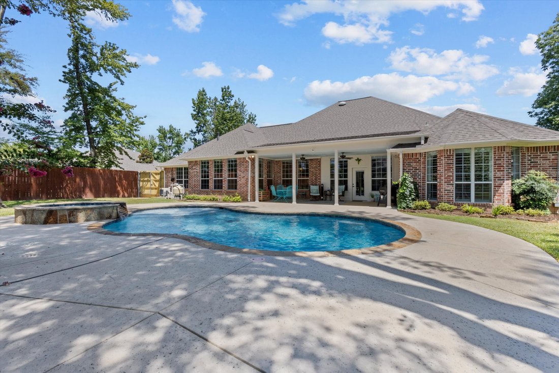 Custom Home For Sale With Pool | Flint Tx Real In Tyler, Texas, United ...