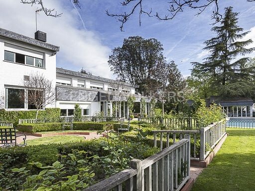 Classic Style Detached House In Aravaca In Madrid, Spain For Sale ...