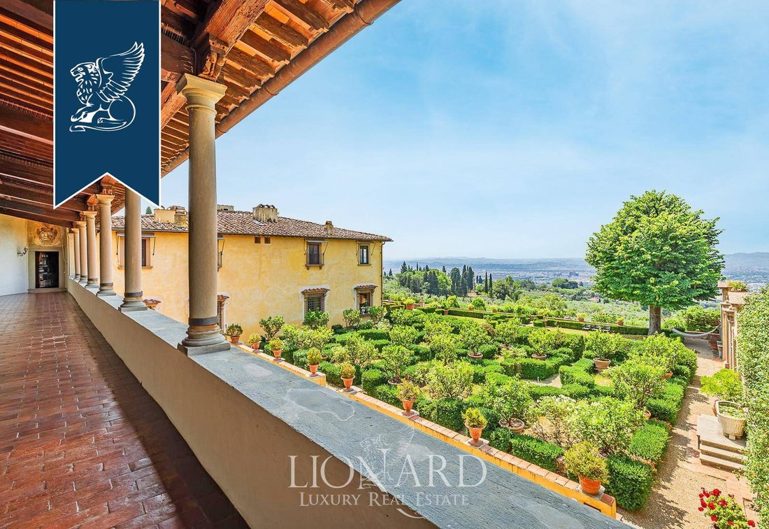 Historical Noble Villa With A Spa And Italian In Florence, Tuscany ...