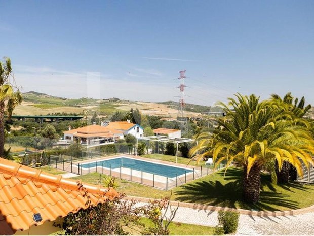 Luxury homes with tennis court for sale in Castanheira do Ribatejo ...