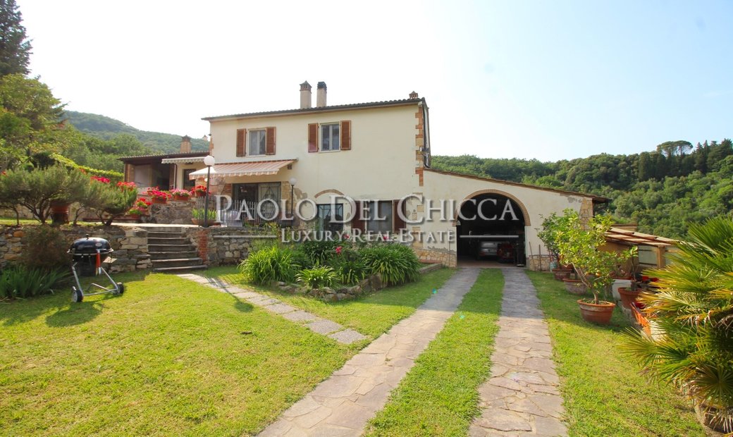 Panoramic Two Family Farmhouse On The In Parrana San Giusto, Tuscany ...