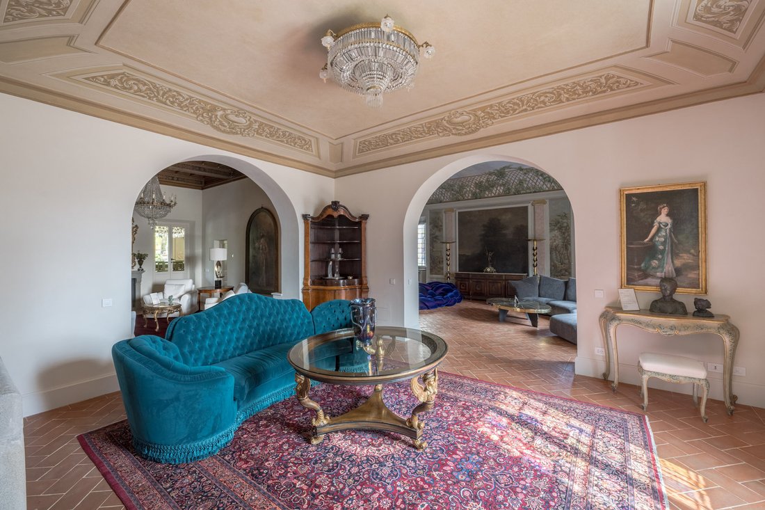 Villa Majestic, A Small Jewel Nestled In Montalbano In Capraia, Tuscany ...