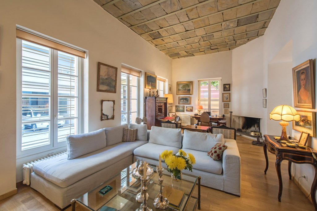 Amenities And Special Features Of This House In Athens, Greece For Sale ...