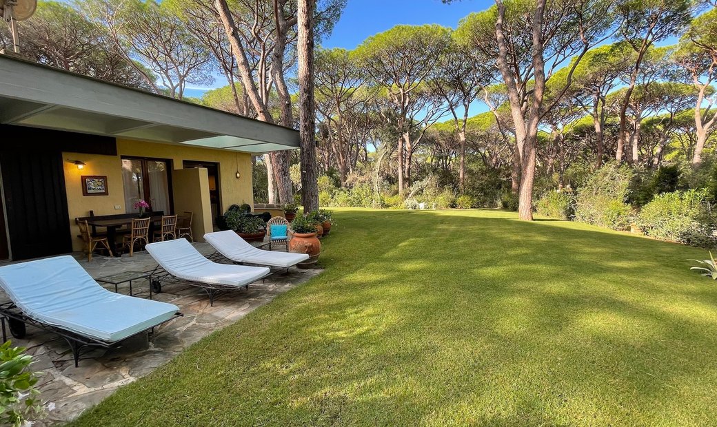 Sale In Roccamare House With Place On The Beach In Roccamare, Tuscany ...
