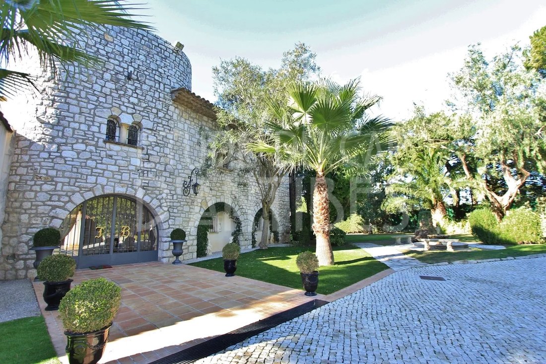 Cap D'antibes Magnificent Sea In Antibes, Provence Alpes Côte D'azur ...