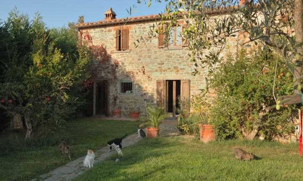 Rustico Cortona In Cortona, Tuscany, Italy For Sale (13150052)