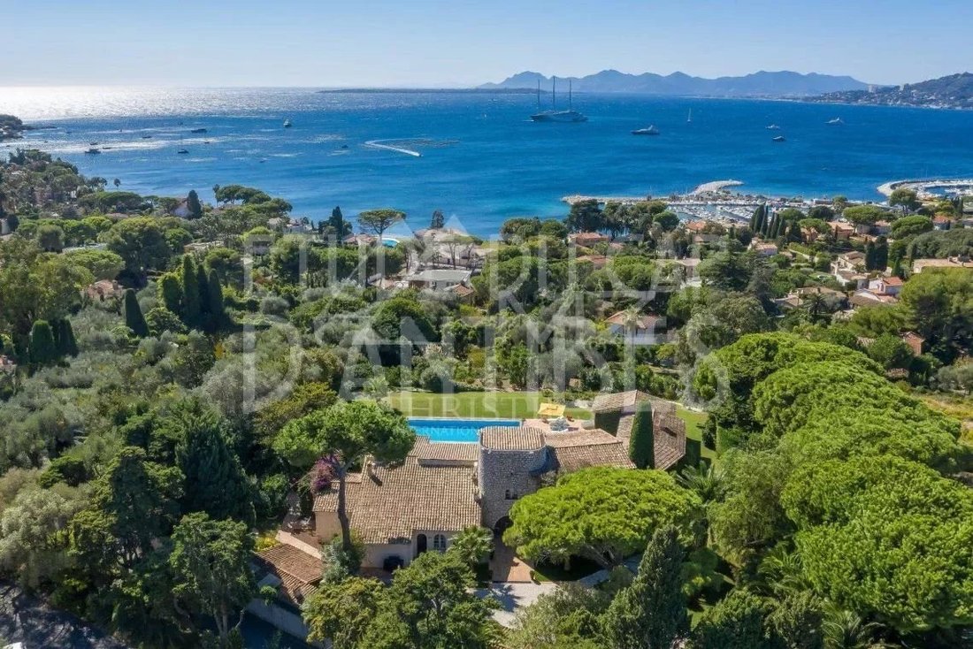 Cap D'antibes Magnificent Sea In Antibes, Provence Alpes Côte D'azur ...