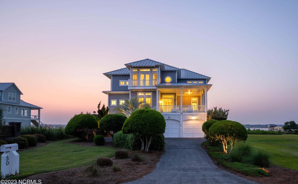 Topsail Island Luxury Homes