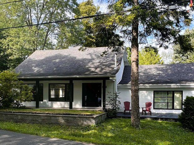 Luxury houses for sale in Rosemère, Quebec, Canada | JamesEdition