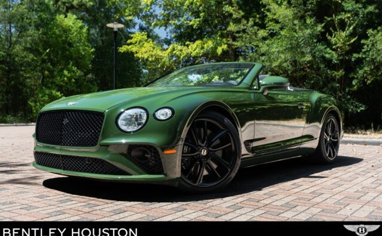 Green Bentley Convertible 2022