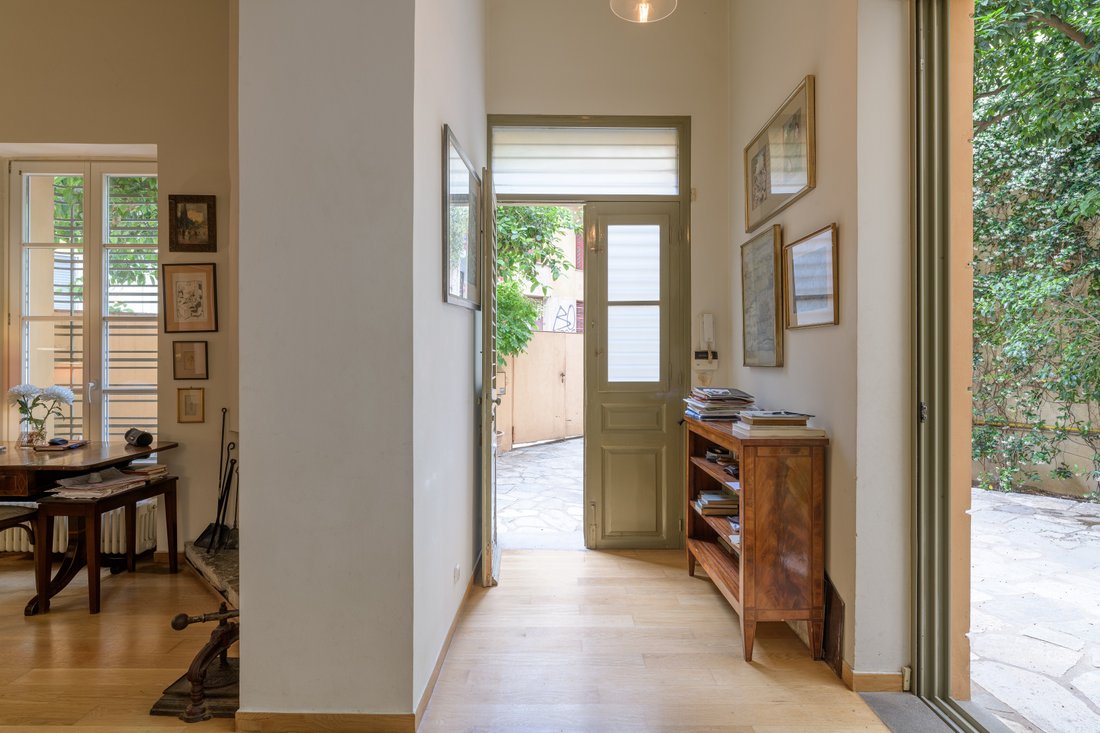 Elegant House In Pagkrati, Greece For Sale (13182574)