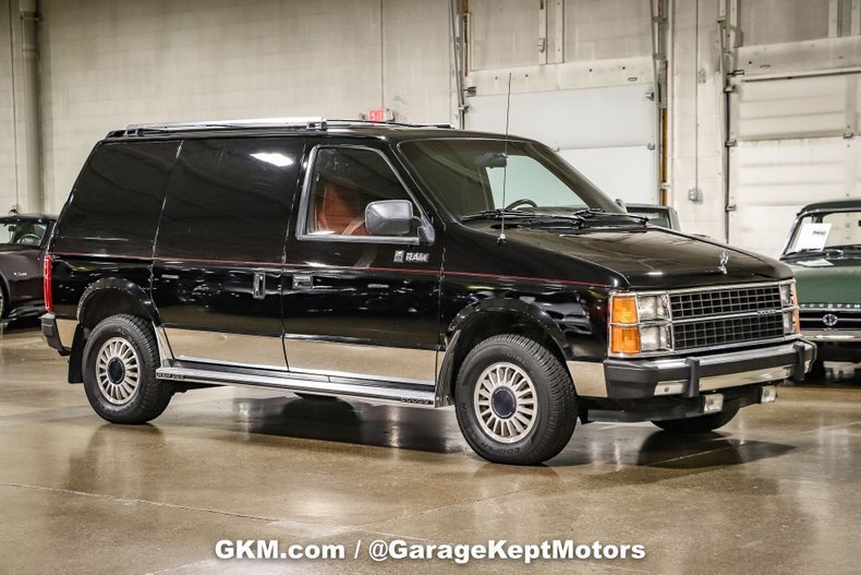 1986 Dodge Caravan In Grand Rapids, United States For Sale (13184158)