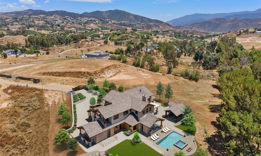 5 Bedrooms Single Family Detached In Temecula, California, United ...