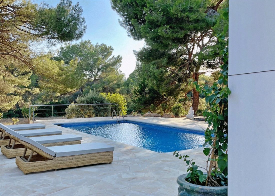 Villa Brielle In Greece For Rent (13190057)