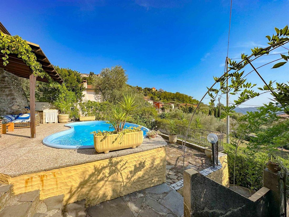 Two Family Villa With Pool And Garden In Liguria, Italy For Sale (13187098)
