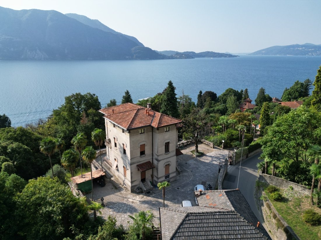 Prestigious Historic Villa With Dependance And Park In Ronco, Piedmont ...