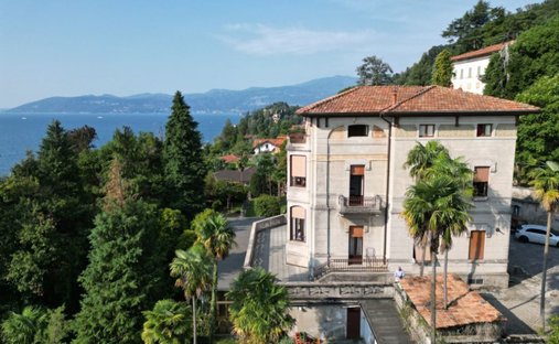 Luxury homes for sale in Ronco, Lombardy, Italy | JamesEdition
