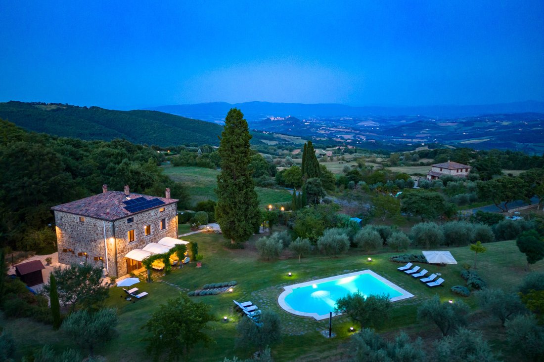 Villa Todi Stunning 19th Century Villa Set In 10 Acres In Todi, Umbria ...