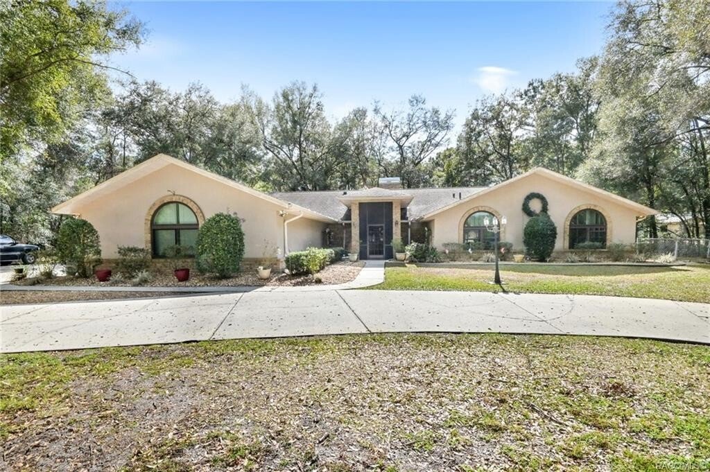4 Bedrooms Single Family Detached In Lecanto, Florida, United States ...