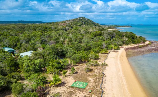 Luxury waterfront houses for sale in Umagico, Queensland, Australia ...