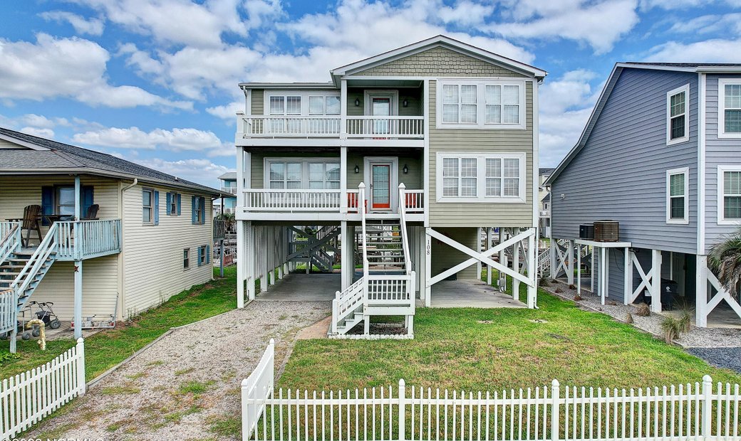 Canal Homes For Sale Holden Beach Nc at Kristian Christenson blog