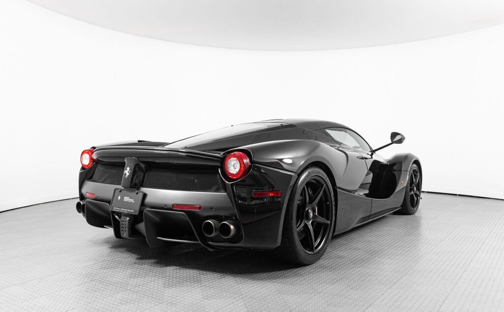 Ferrari Laferrari Black