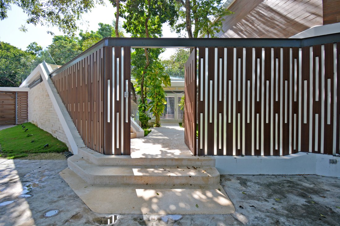 Lake House In Playa Del Carmen, Quintana Roo, Mexico For Sale (13227745)