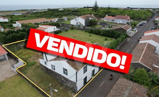 Luxury homes for sale in Dores, Santa Cruz da Graciosa, Azores ...