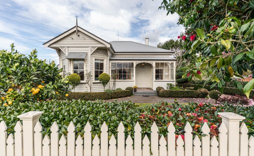 Luxury homes for sale in Hamilton East, Hamilton, Waikato, New Zealand ...