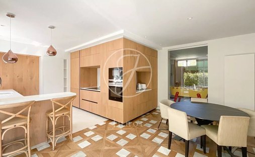 Luxury homes for sale in Bondues, Hauts-de-France, France | JamesEdition