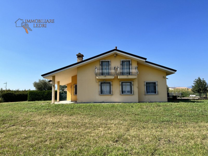 Verona Villa In Bussolengo, Veneto, Italy For Sale (13245916)