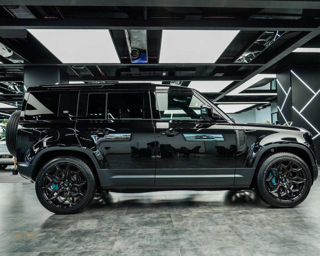 2023 Land Rover Defender 110 In Dubai, Dubai, United Arab Emirates For ...