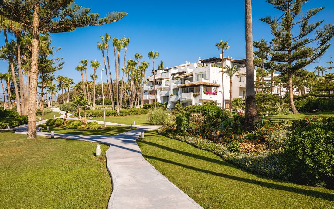 Newly Refurbished Southwest Facing Apartment In In Marbella, Andalusia ...