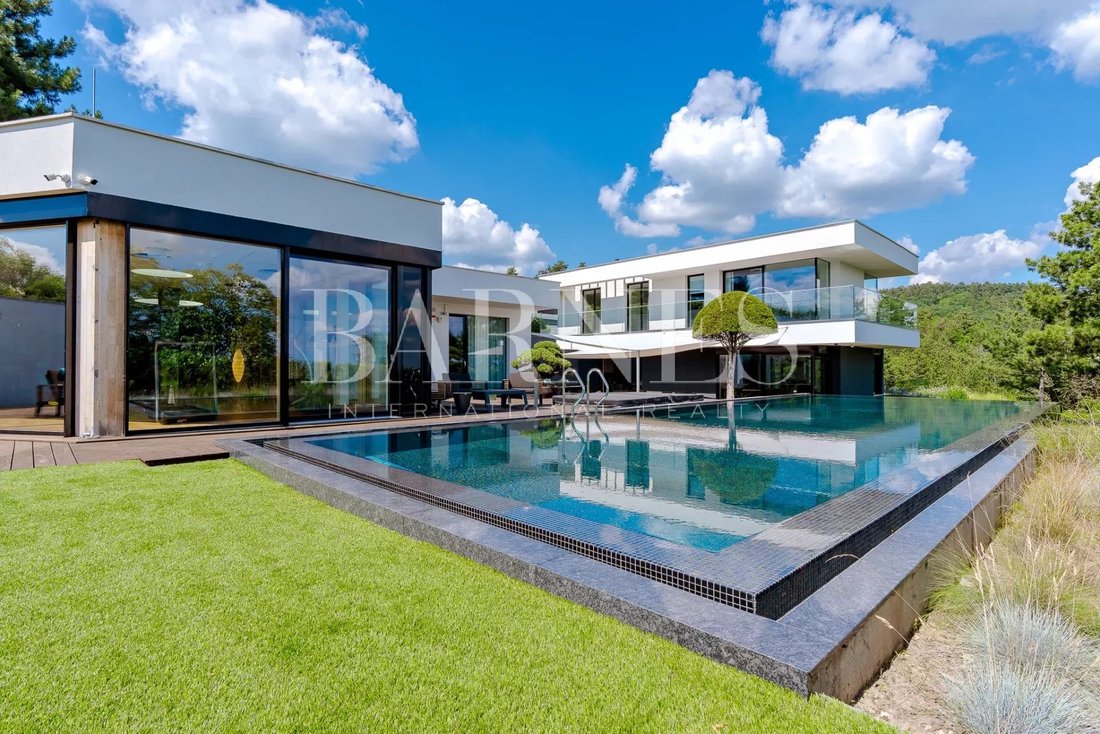 Exclusive Luxury Villa With Breathtaking In Budaörs, Pest County ...