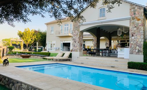 Luxury homes for sale in Waterfall Country Estate South, Midrand ...
