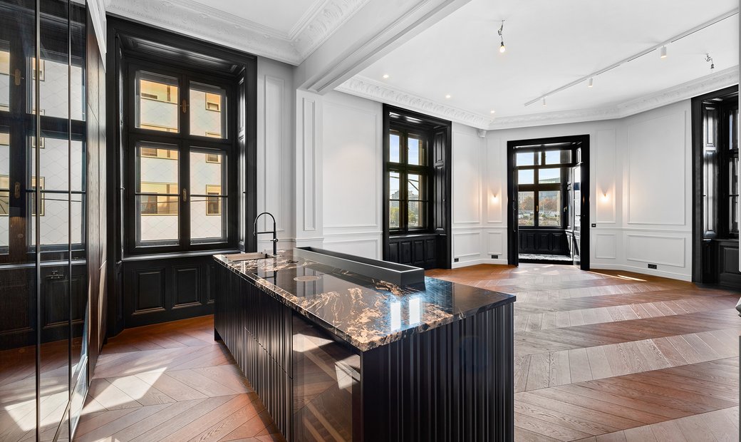 The Exceptional:Luxuriously Renovated Apartment In In Vienna, Wien ...