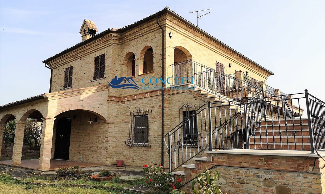 Villa In Vendita A Colonnella In Colonnella, Abruzzo, Italy For Sale ...