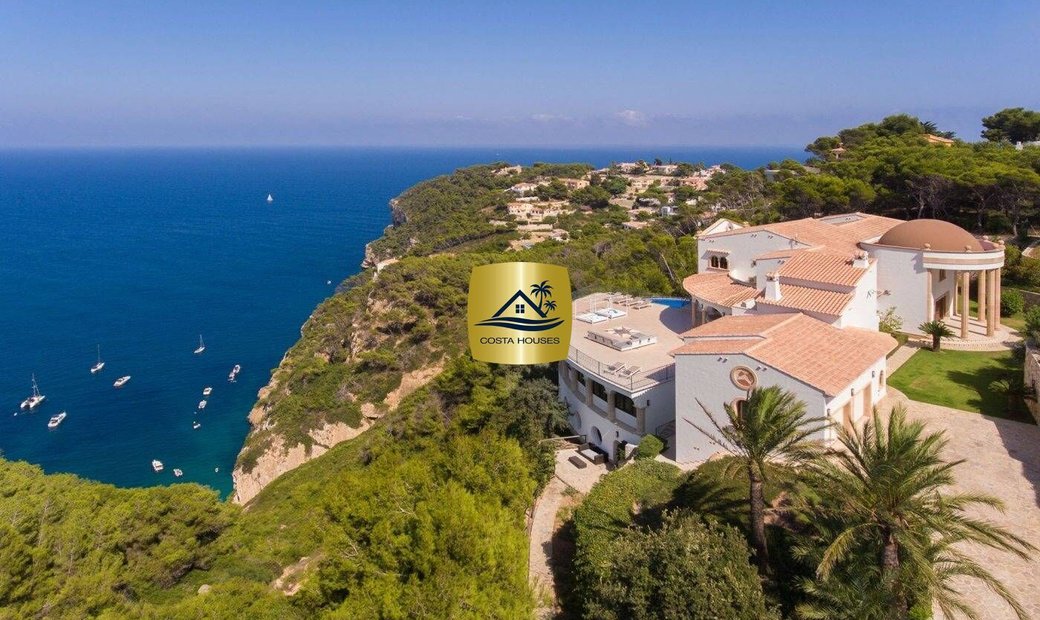 ⚜ Imposing Luxury Villa In Front In Xabia / Javea, Valencian Community ...
