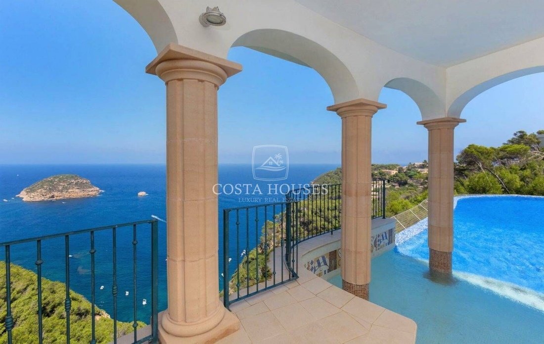 ⚜ Imposing Luxury Villa In Front In Xabia / Javea, Valencian Community ...
