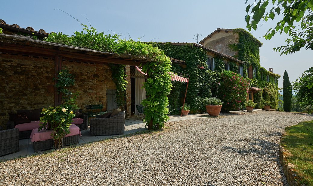 An Original Leopoldina Country House Near Florence. In Noce, Tuscany ...