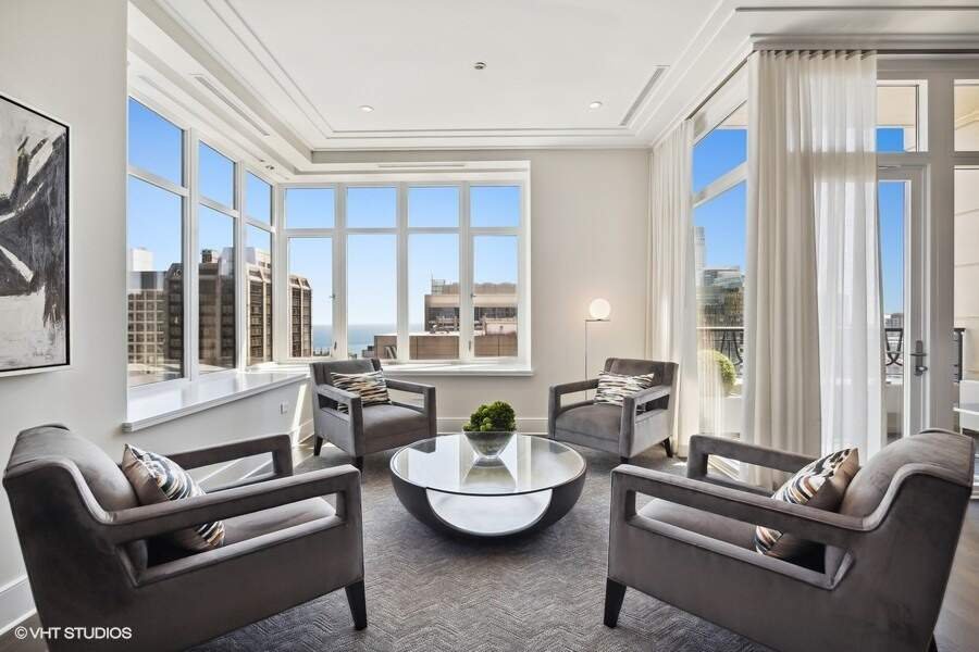 The Ultimate Lifestyle At The Ritz Carlton In Chicago, Illinois, United ...