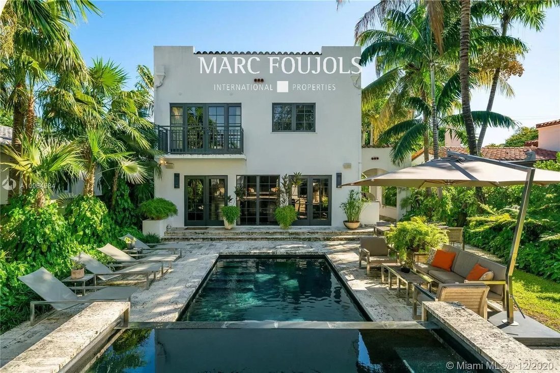 Renovated Historic Miami Beach Residence In Miami Beach, Florida ...