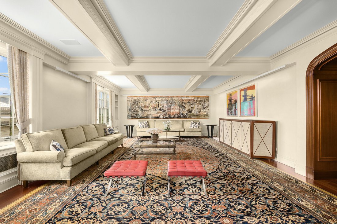 Magnificent Sun Drenched Residence With In New York, New York, United ...