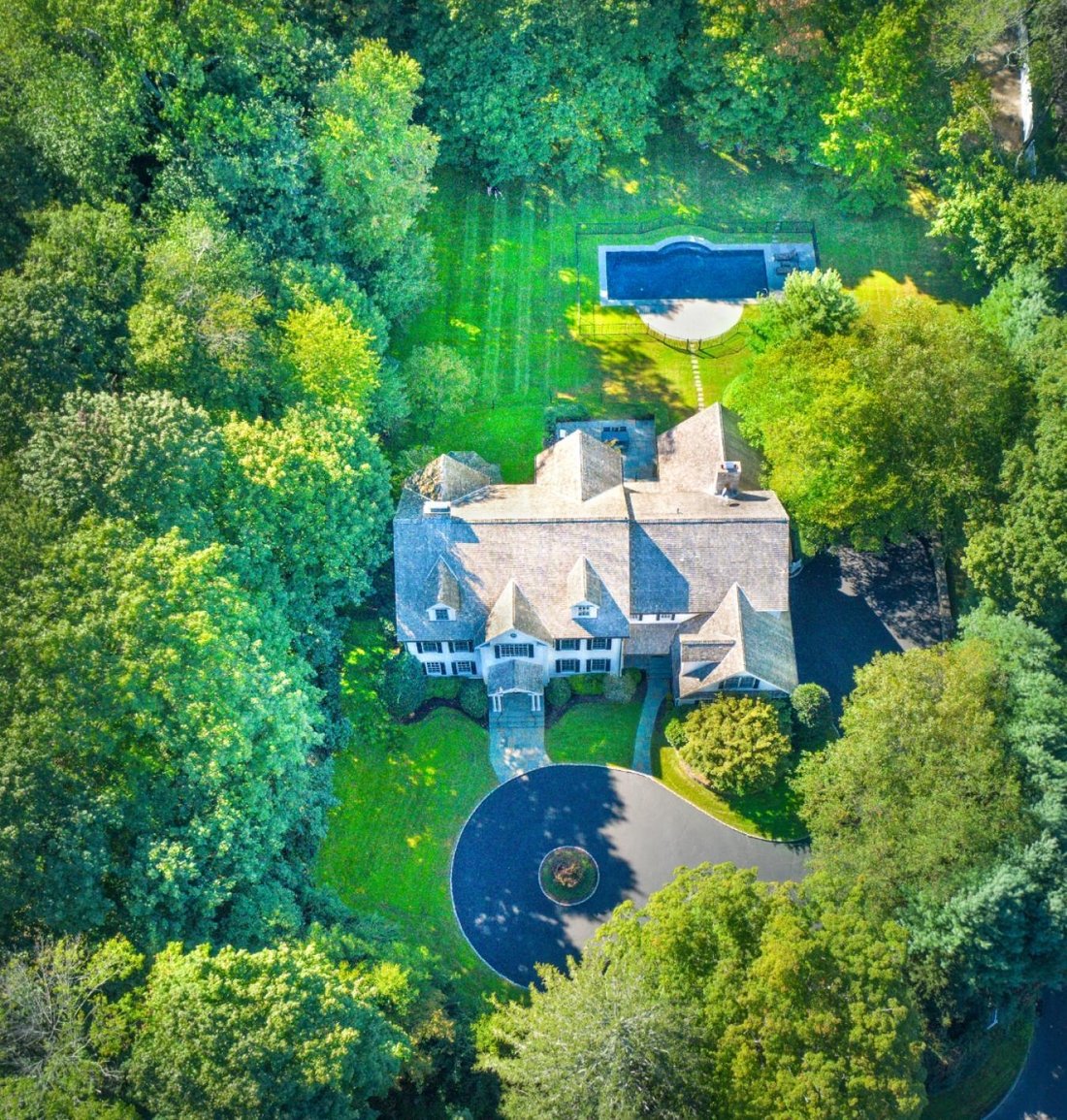 62 Brookridge Drive In Greenwich, Connecticut, United States For Sale ...