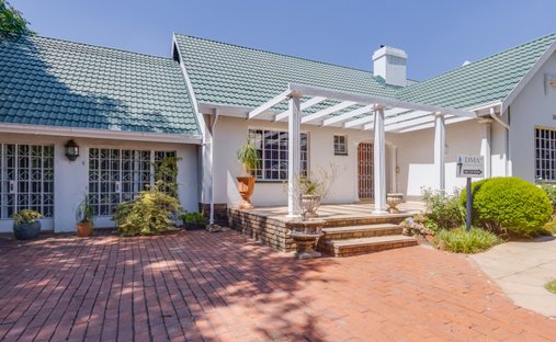 Luxury homes for sale in Johannesburg, Gauteng, South Africa | JamesEdition