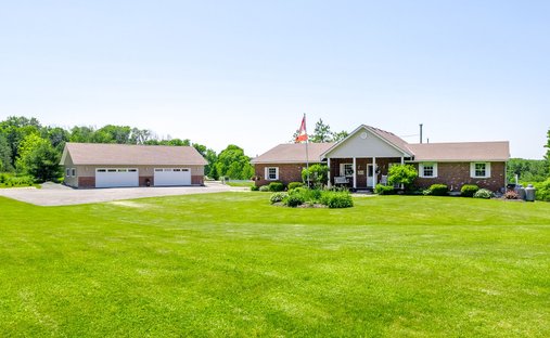 Luxury homes with terrace for sale in Castleton, Ontario, Canada ...