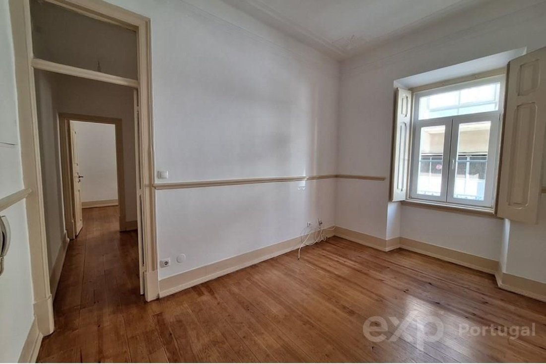 Algés Linda A Velha Cruz Quebrada Dafundo In Algés, Lisbon, Portugal ...