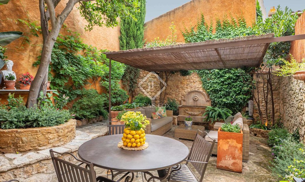 Pals Country House In Pals, Catalonia, Spain For Sale (13141318)