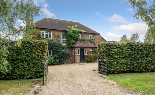 Luxury homes for sale in Oxshott, England, United Kingdom | JamesEdition